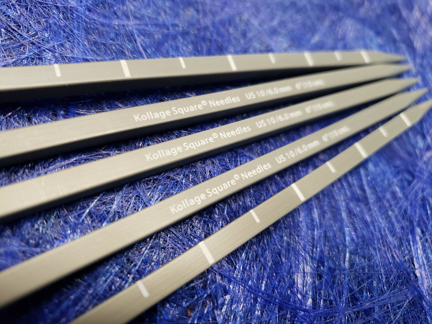 Kollage SQUARE Needles Store