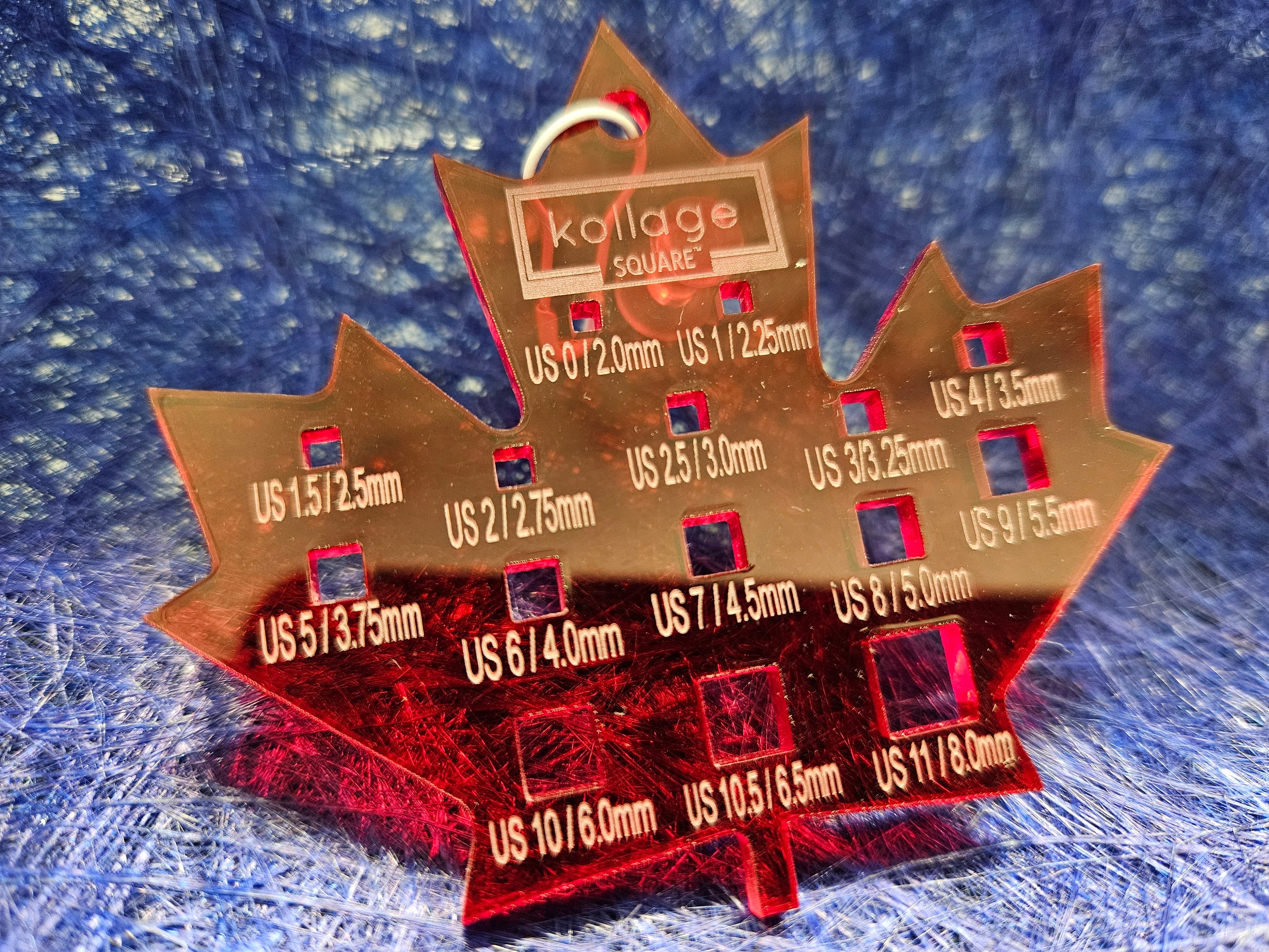 Kollage SQUARE Needles Store