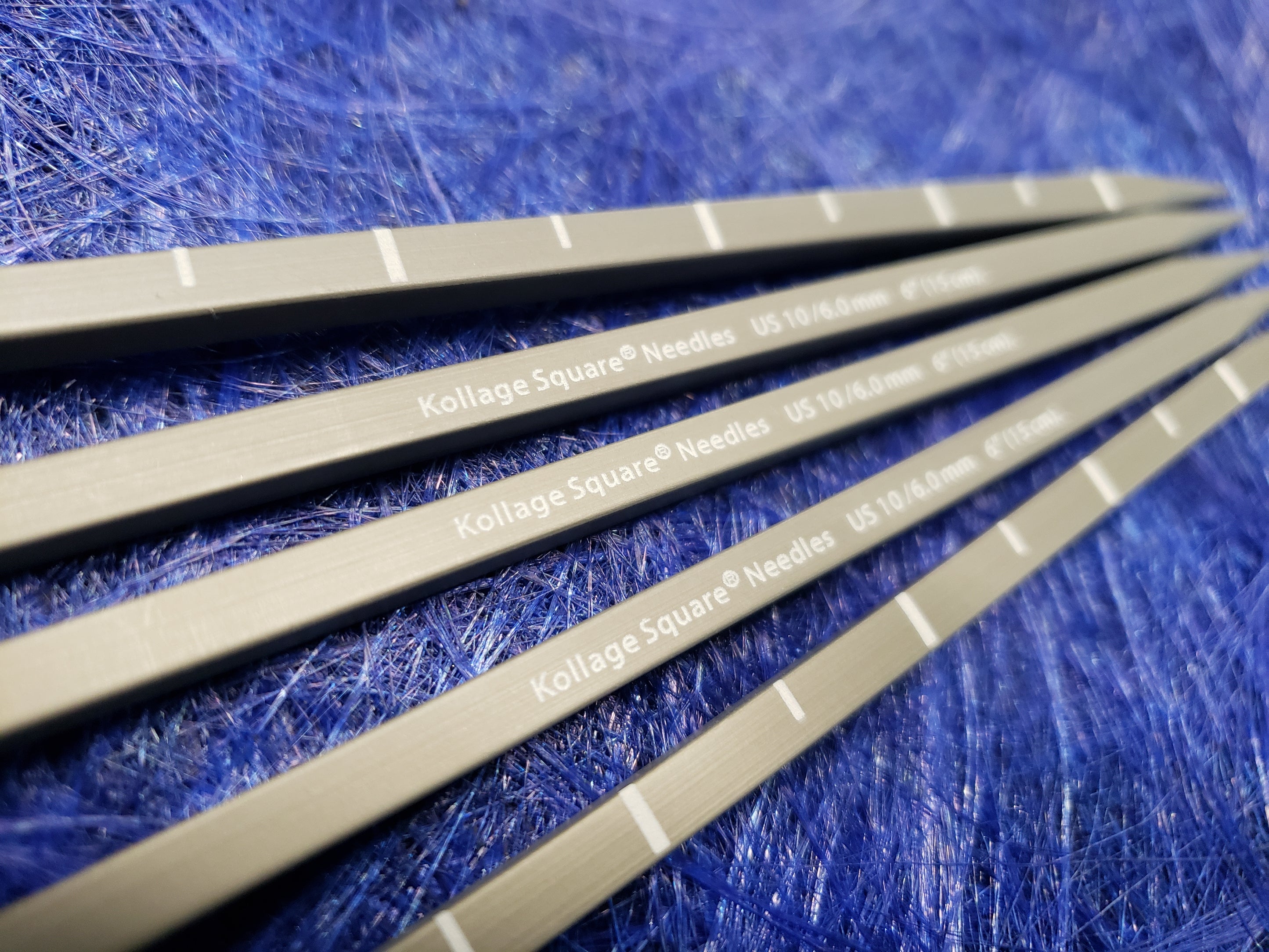 Kollage SQUARE Needles Store
